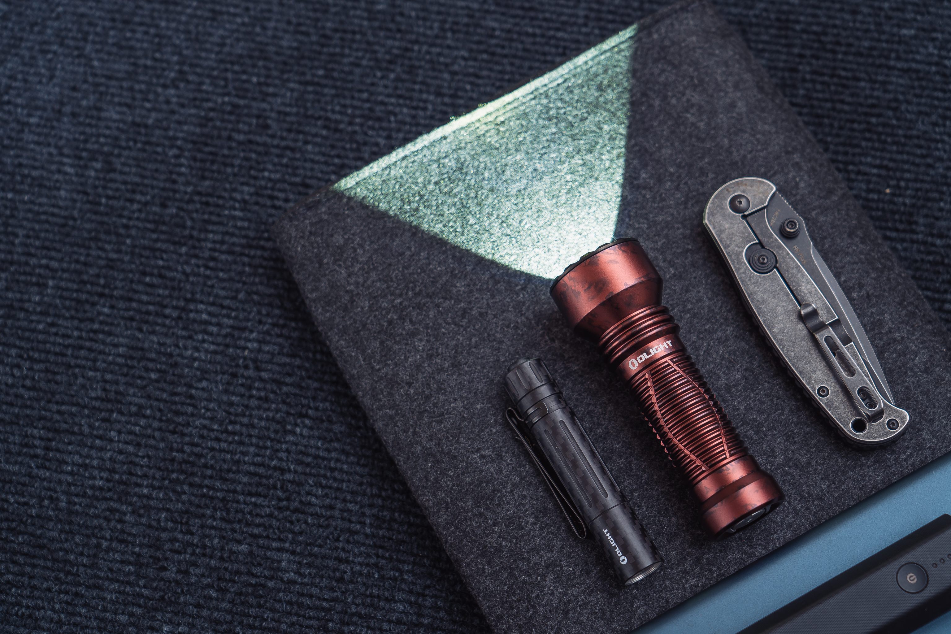 Javelot Mini Long-range Torch Spotlight - Olight UK