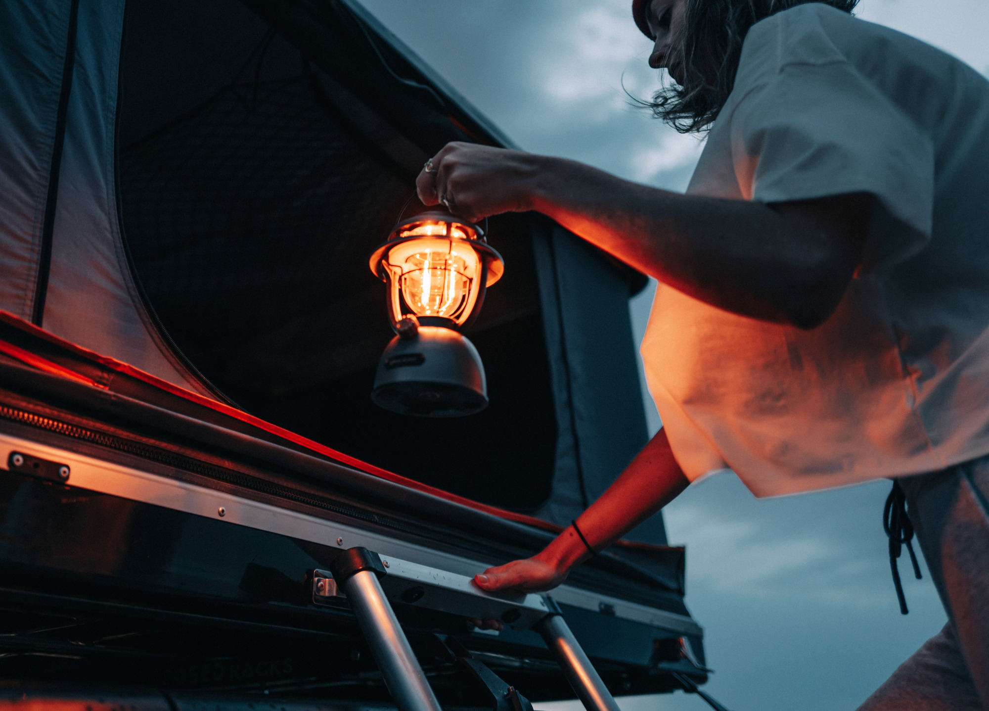 Olantern Classic 2 Pro Rechargeable Lantern Retro - Olight UK